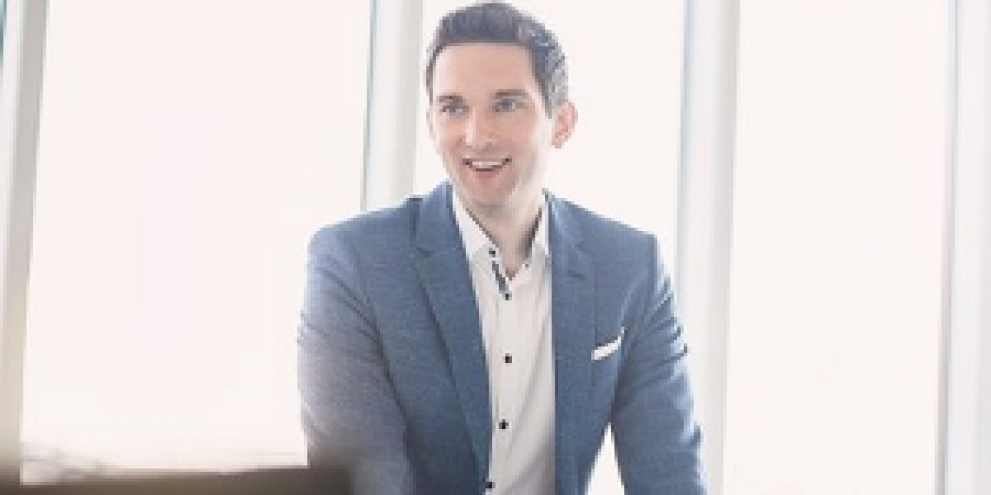 CEO Michael Förtsch in the circle of 175 inspiring physicists of the ...